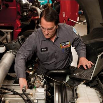 Xpress Service & Preventive Maintenance | Rush Truck Centers